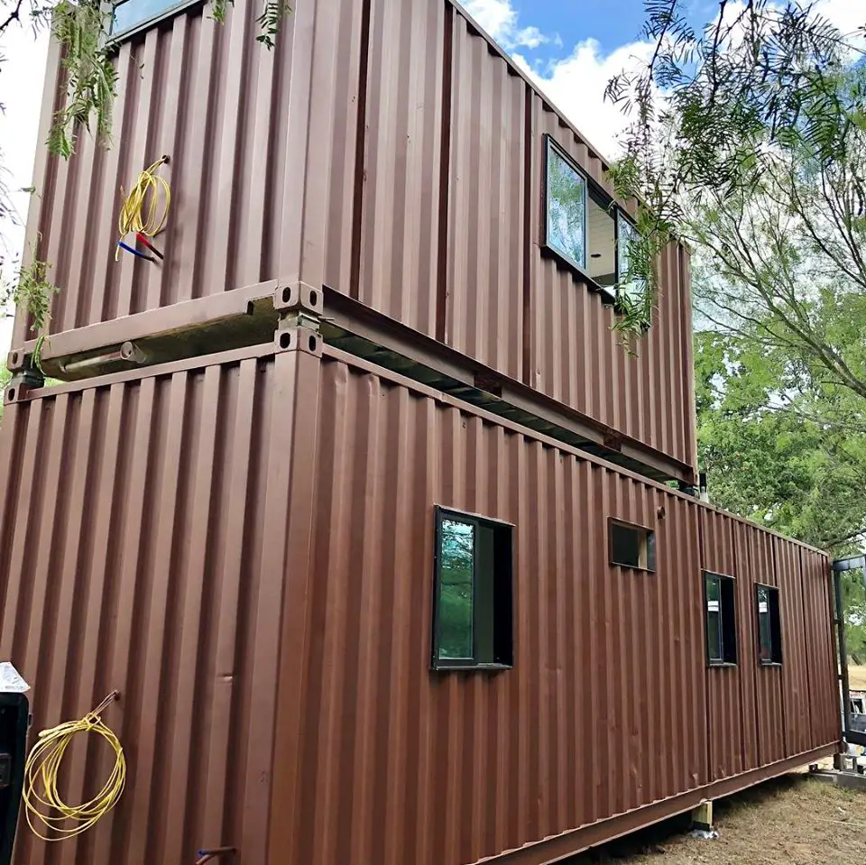 “The Oaks” Helm Container Home by Cargohome
