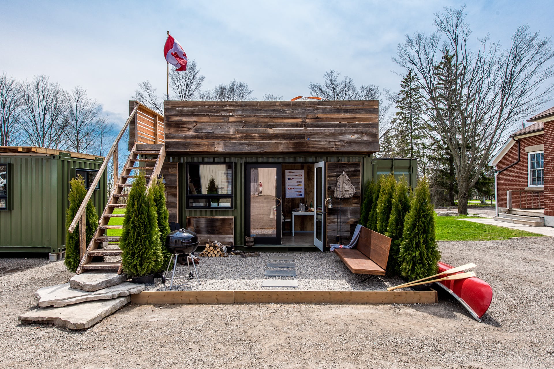 The Huntsmen Container Cabin - Canada