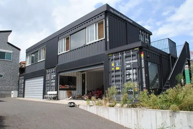 Container Garage House - Japan