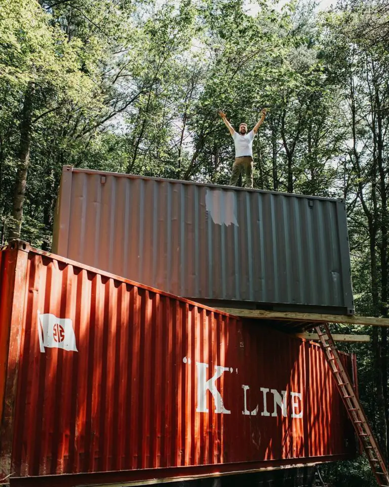 The BoHo Box Hop Container House