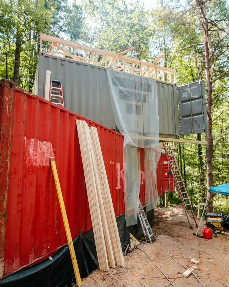 The BoHo Box Hop Container House