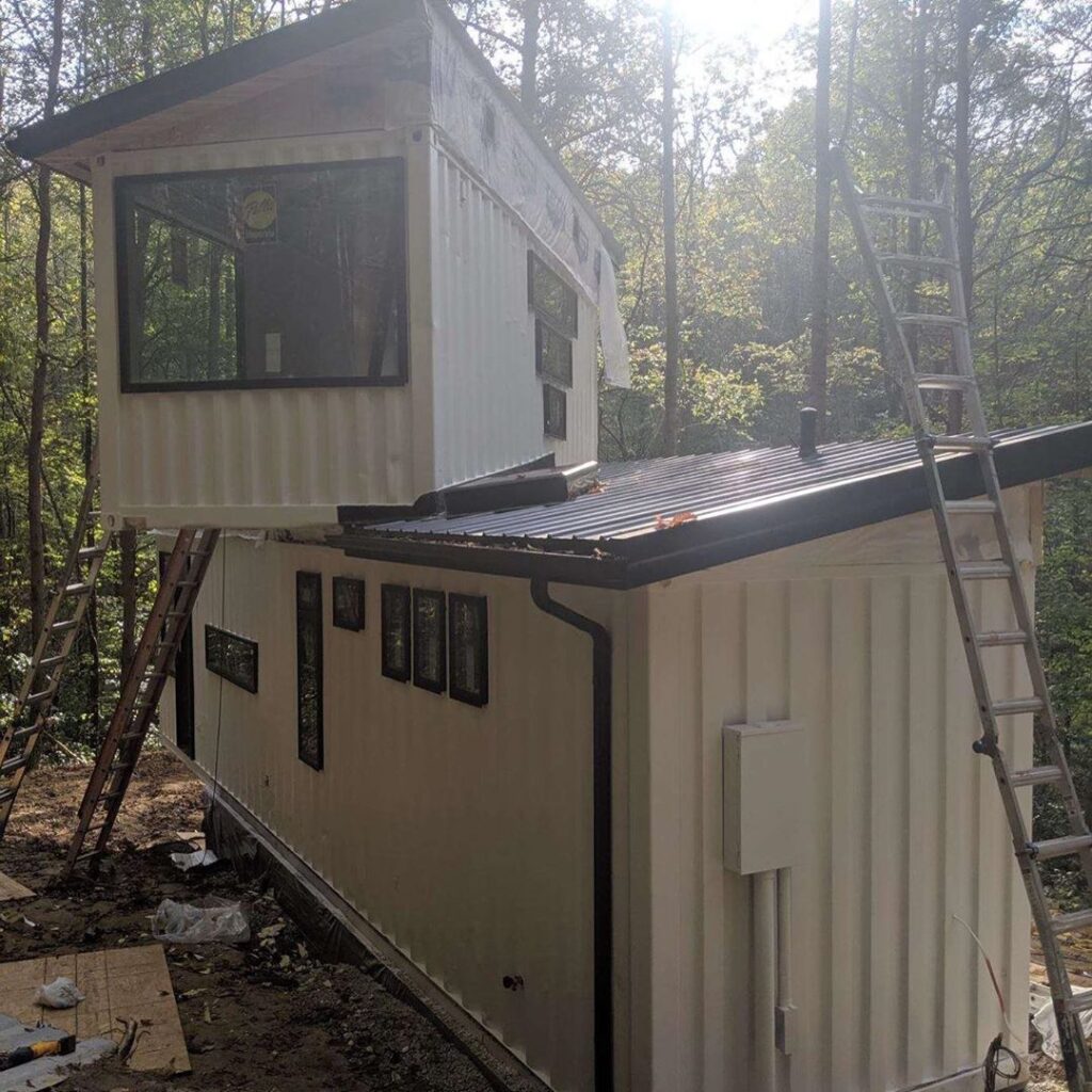 The BoHo Box Hop Container House