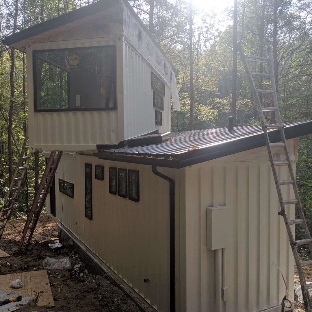 The BoHo Box Hop Container House