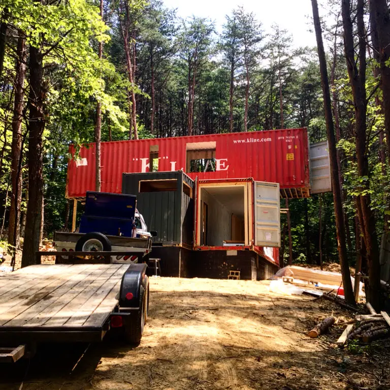 The Box Hop Cabin - USA