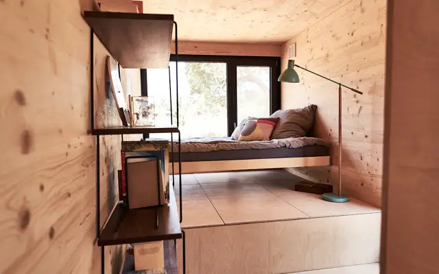 A Sustainable Live in 40 Shipping Containers - Living in a Container