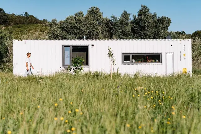 A Sustainable Live in 40 Shipping Containers - Living in a Container
