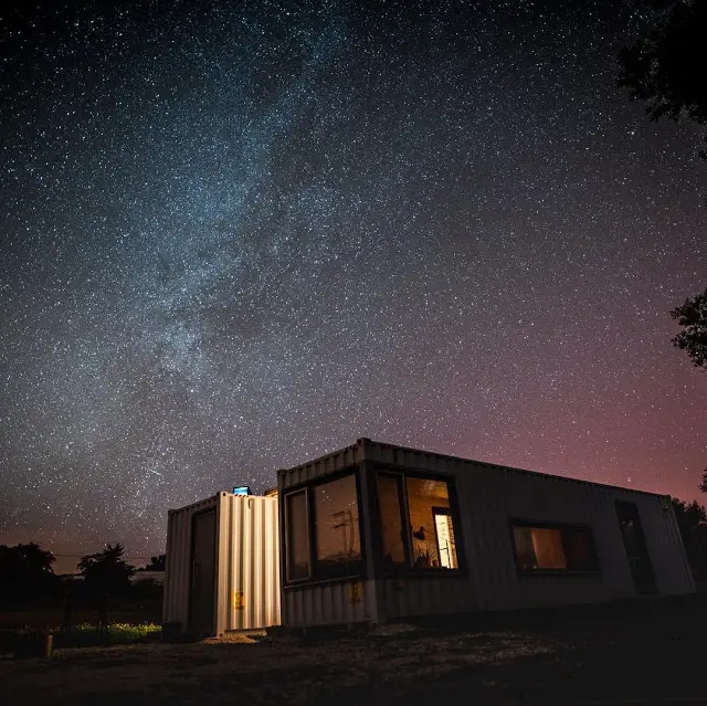 A Sustainable Live in 40 Shipping Containers - Living in a Container
