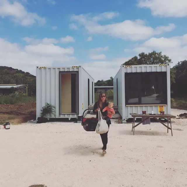 A Sustainable Live in 40 Shipping Containers - Living in a Container