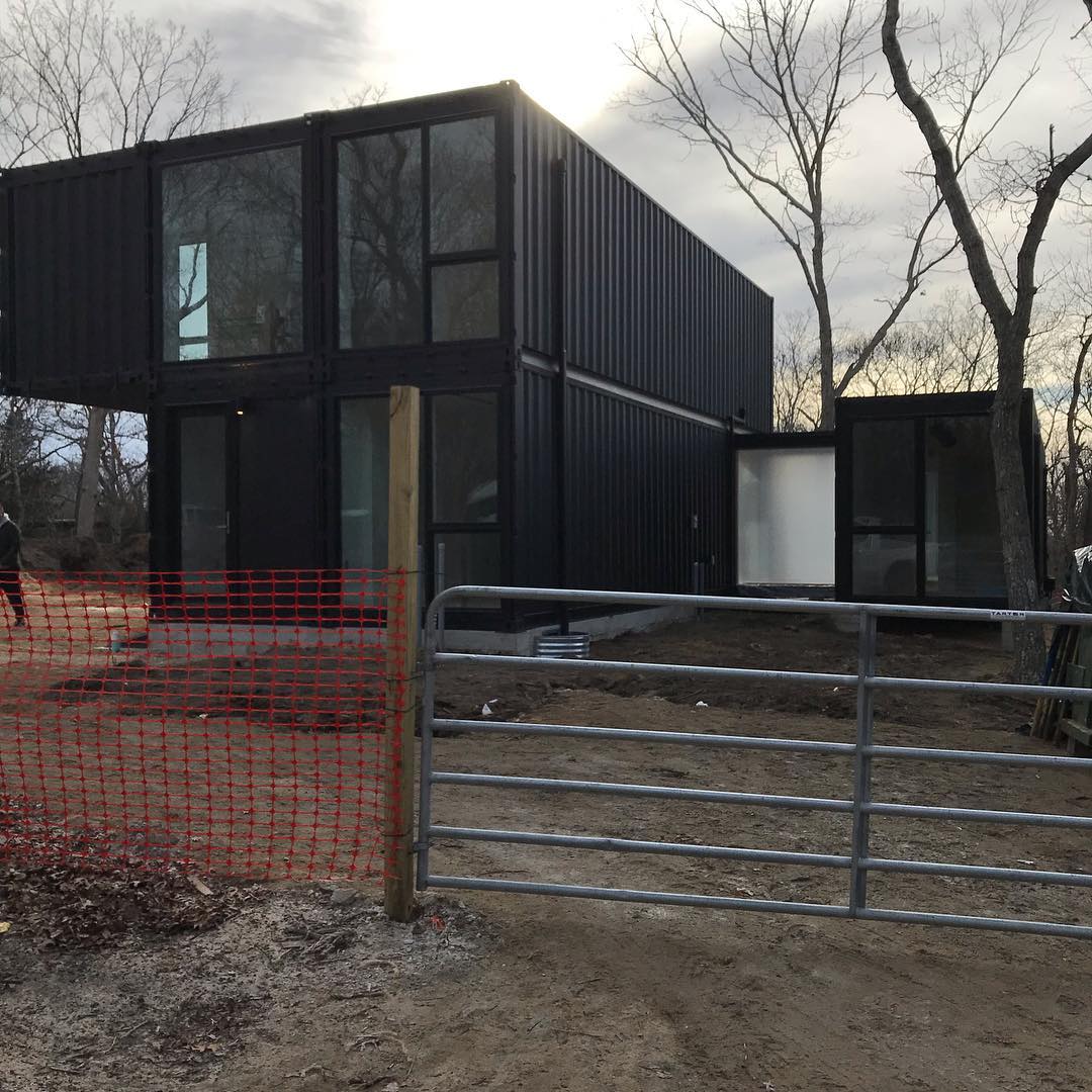 Amagansett Luxury House Made From Shipping Containers - USA