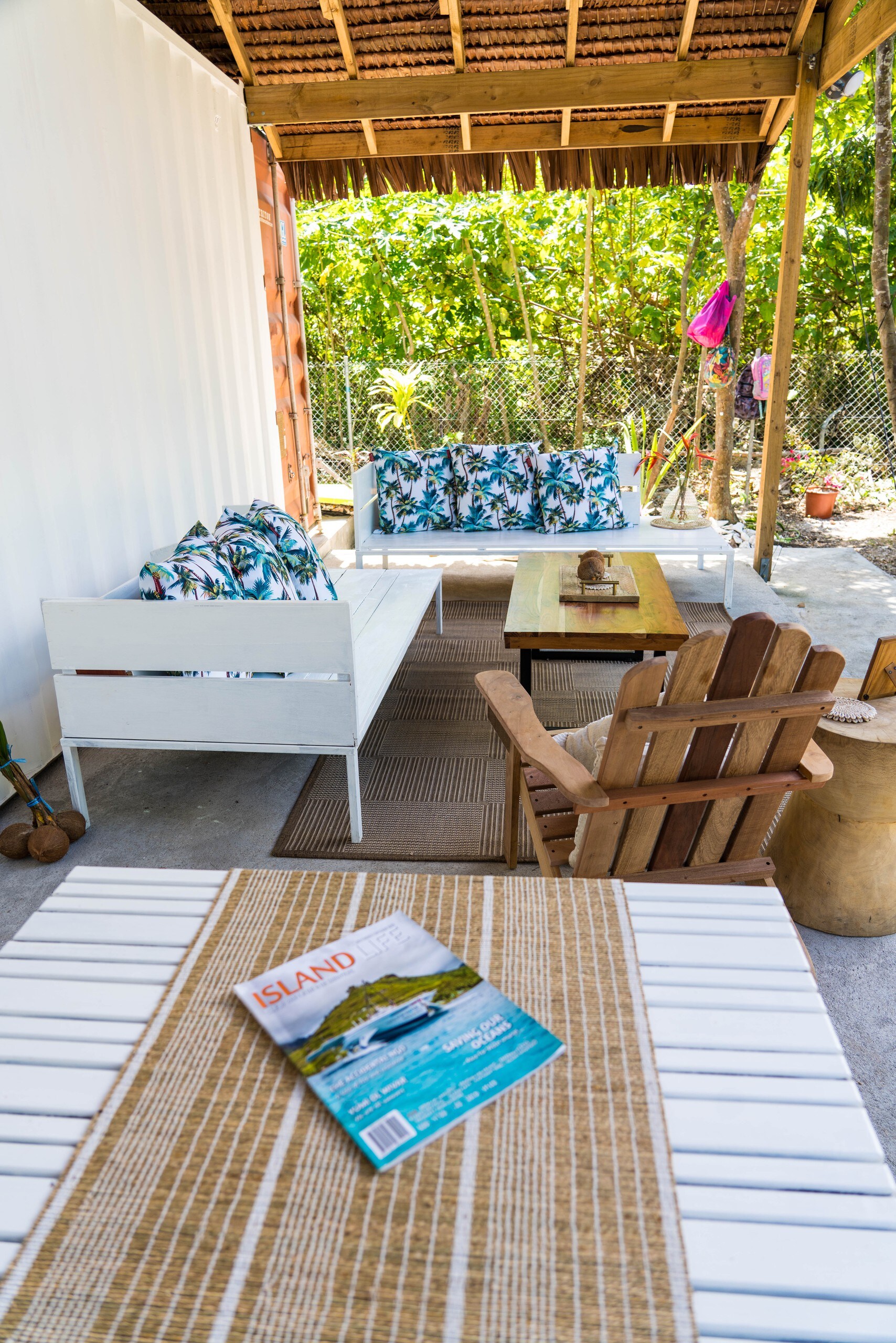 Coco Cabana - The transformation of a shipping container into a ...