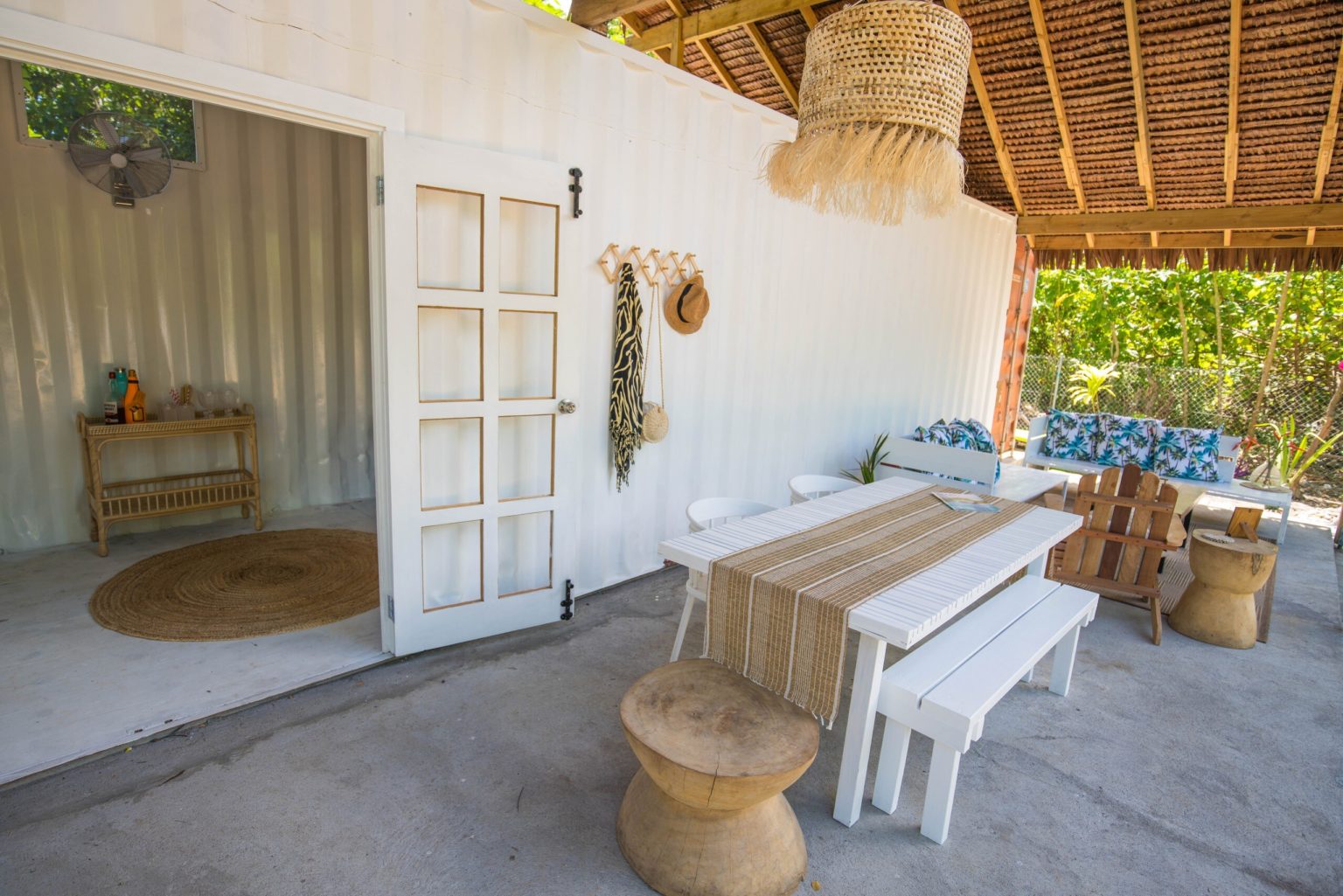 Coco Cabana - The transformation of a shipping container into a ...