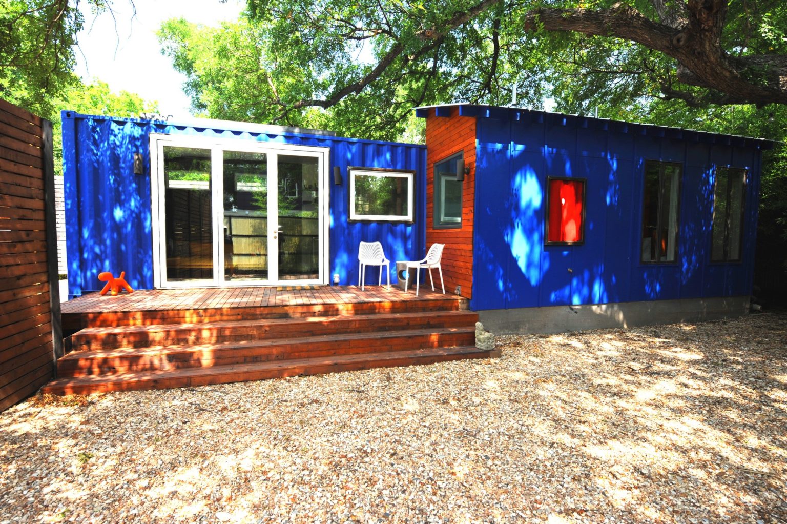 Eastside Container House - USA