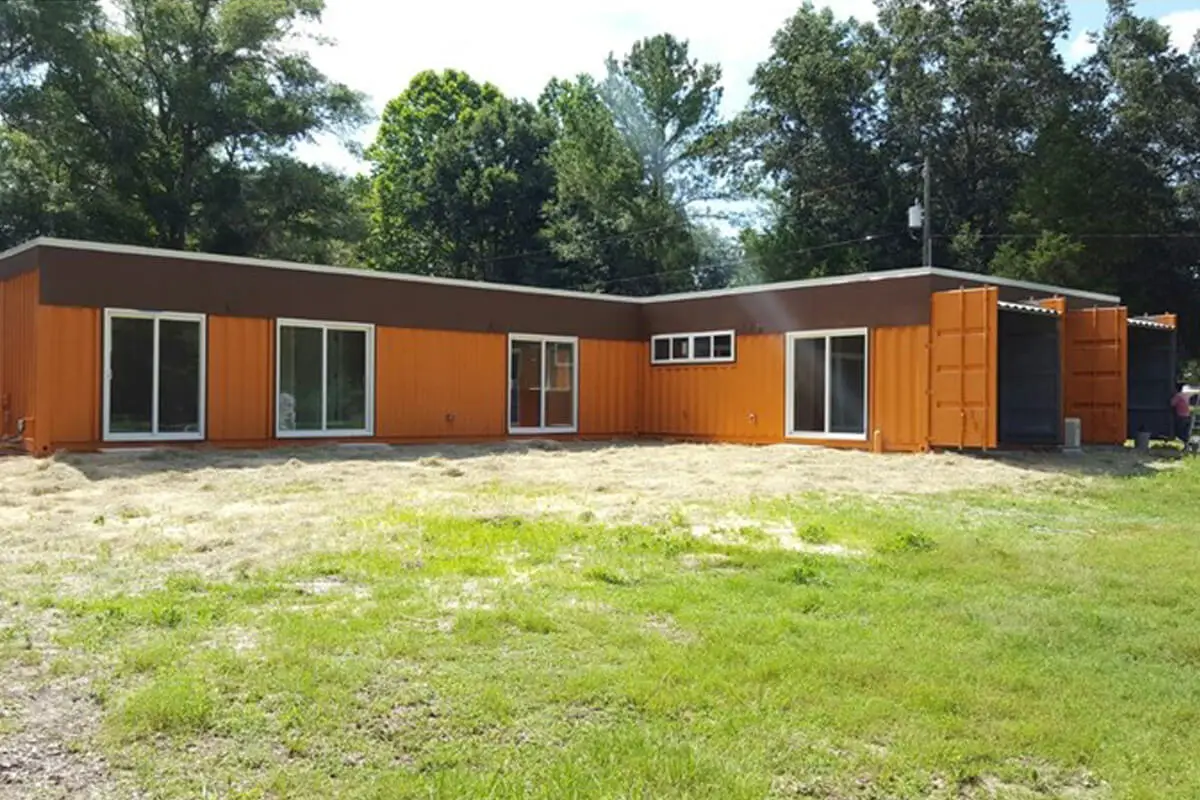 Gainesville Container House - USA
