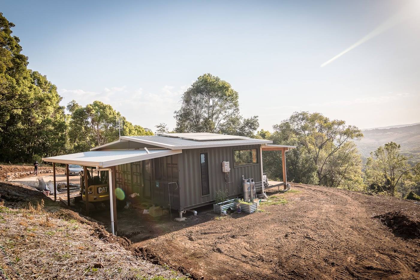 Hillside Container House - Australia