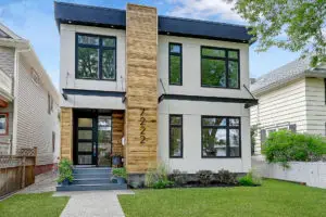 In Canada, the House Made of Shipping Containers is of Interest