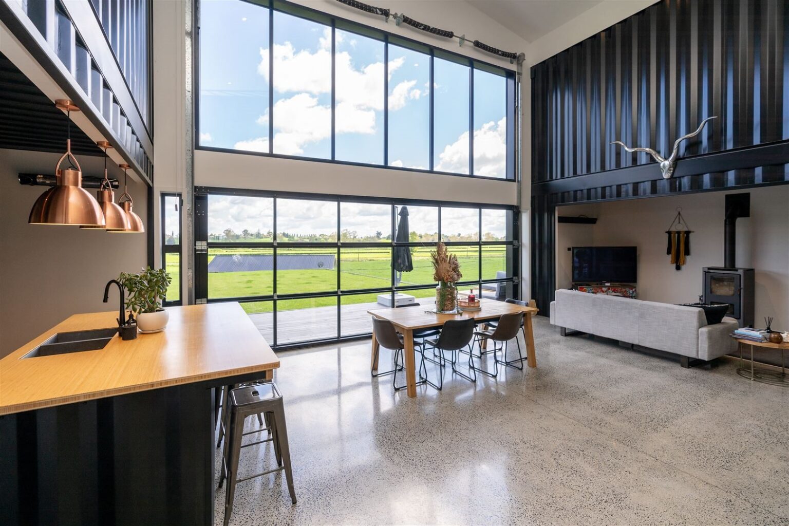 Container House Made Out of Twelve Shipping Containers- Living in a ...