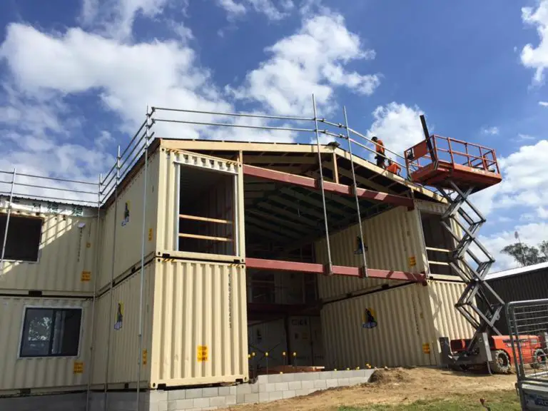 Container House Made Out of Twelve Shipping Containers- Living in a ...