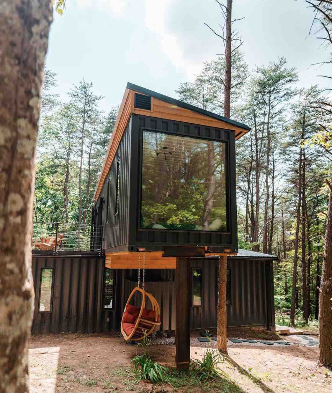 The Box Hop Cabin - USA