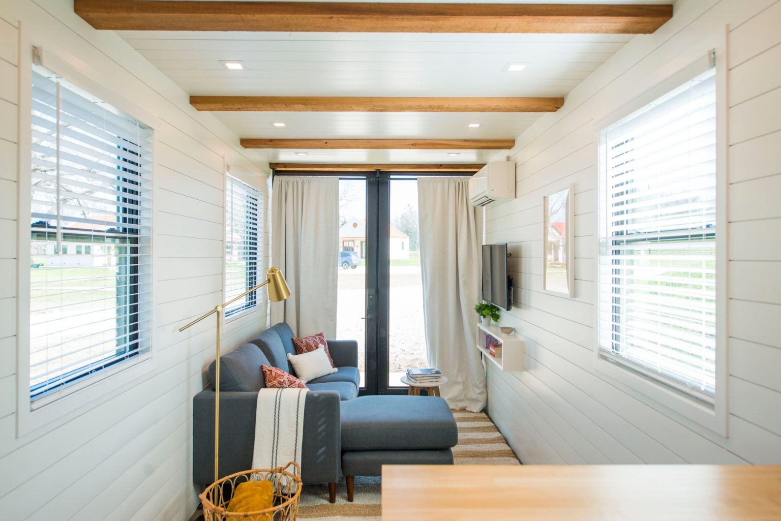 Absolutely Gorgeous Container House Helm 2 by CargoHome
