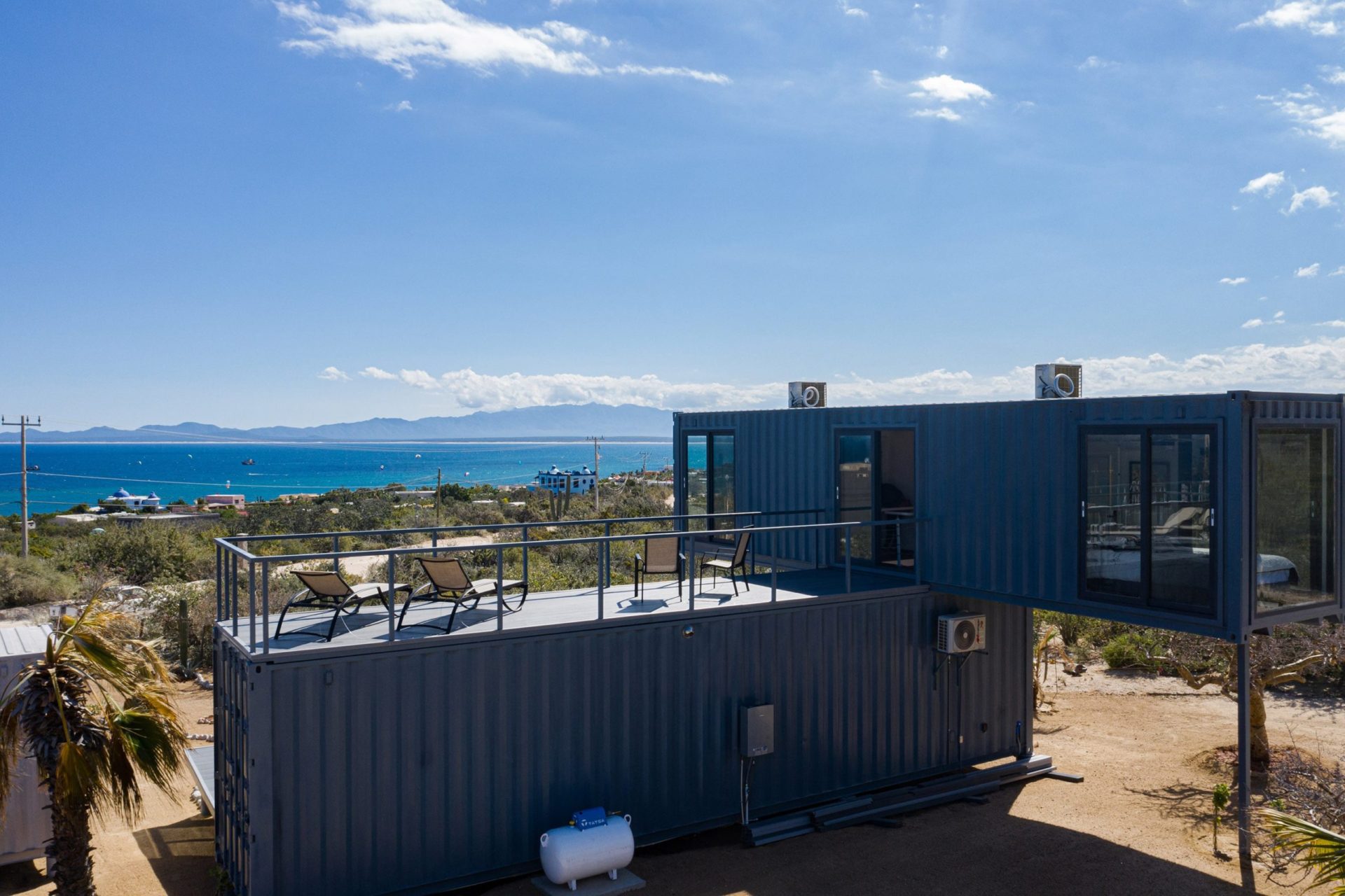 Big Luxury at a Small Price: Casas-Baja's Luxury Container Housing Is ...