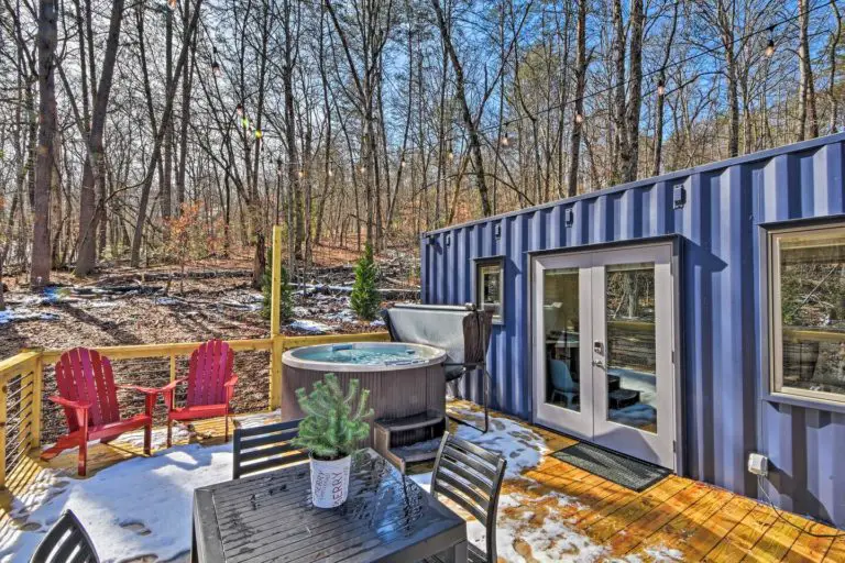Amazing Cozy Container Home from Blue Ridge