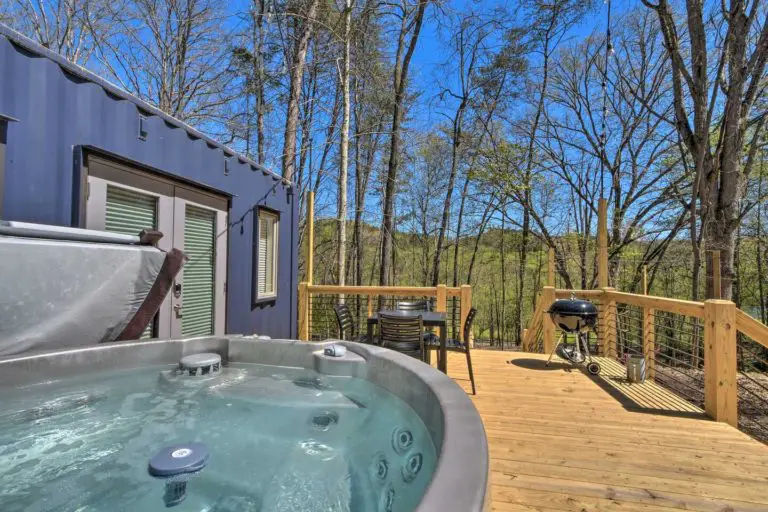 Amazing Cozy Container Home from Blue Ridge