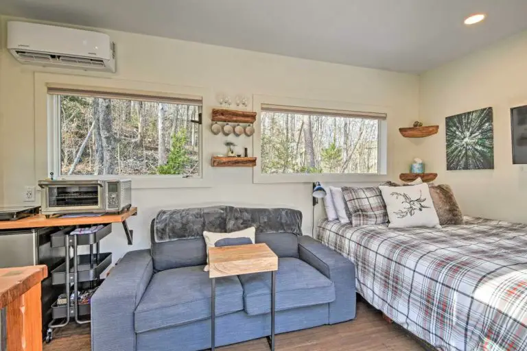 Amazing Cozy Container Home from Blue Ridge