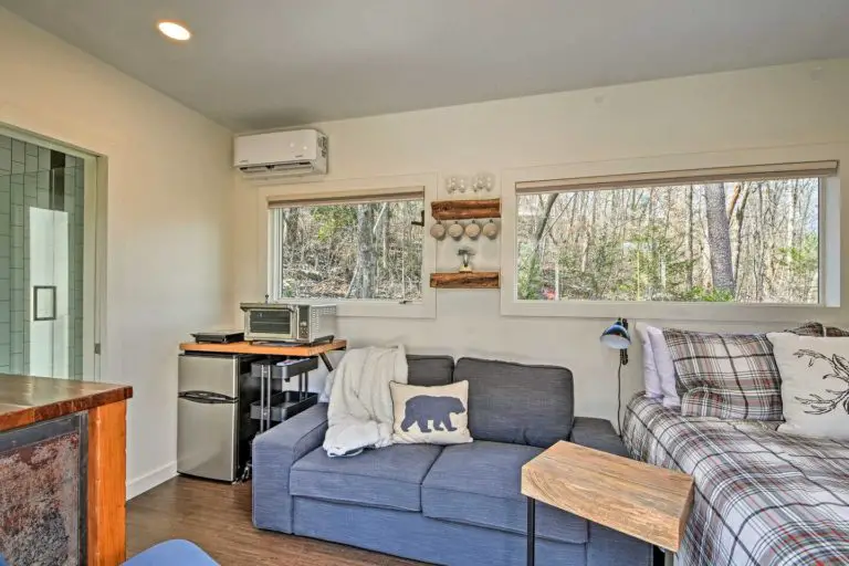 Amazing Cozy Container Home from Blue Ridge