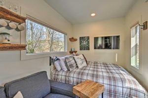 Amazing Cozy Container Home from Blue Ridge