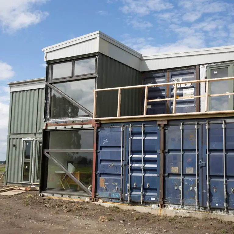 He Wanted to Build an Unconventional House, the Result is a Wonderful ...