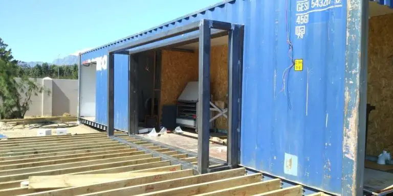 Wonderfully Designed Container House from Cape Town