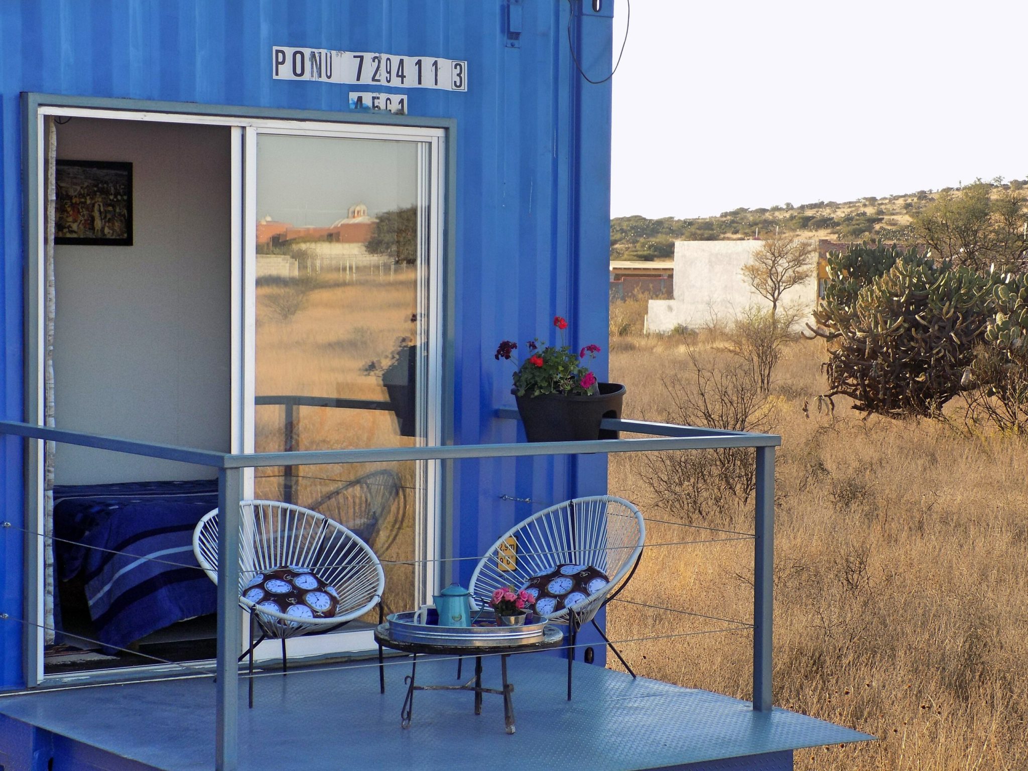 Amazing Views Container House from Mexico