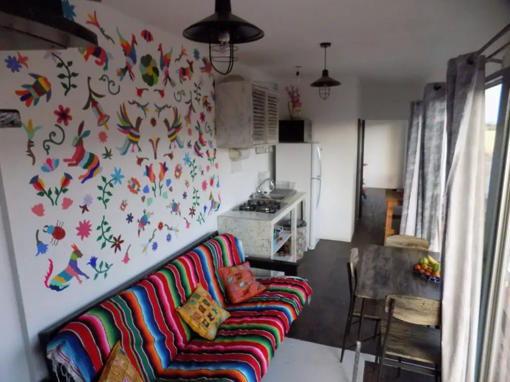 Amazing Views Container House from Mexico