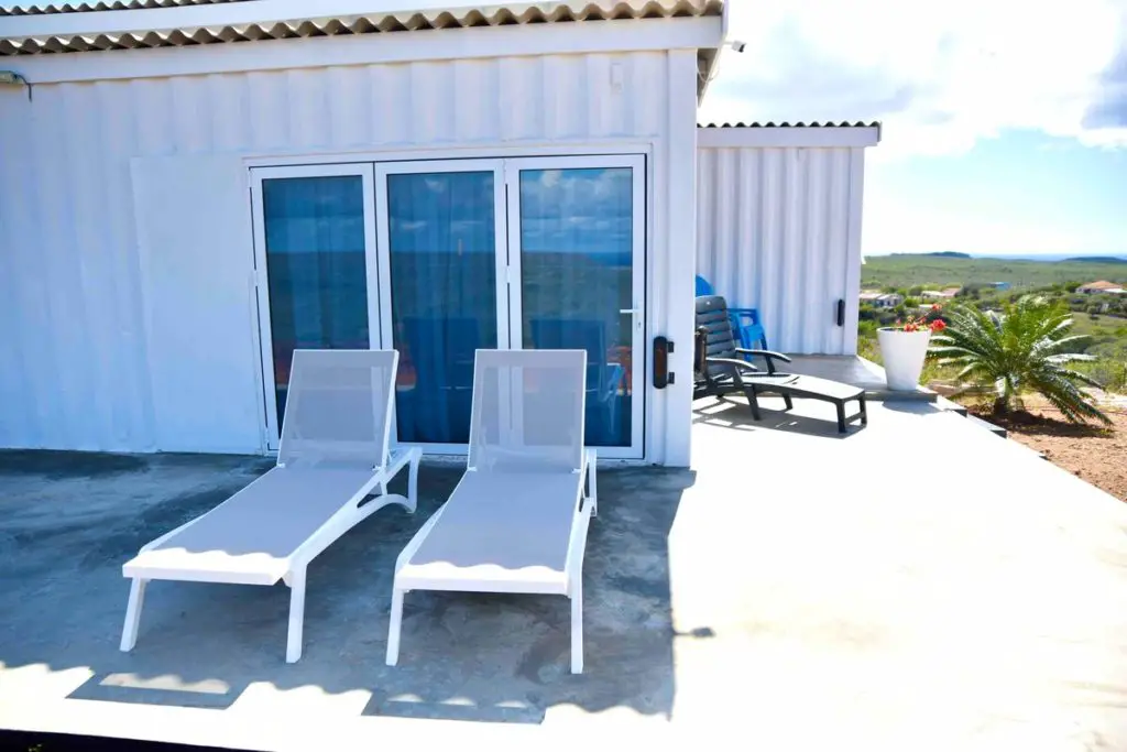 Container House with Amazing 360° Views from the Top of the Mountain