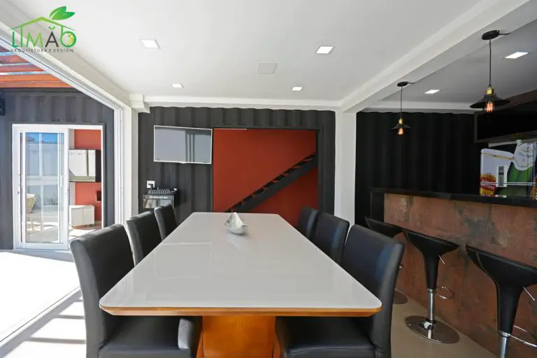 Cool! Valley Container House from Brazil