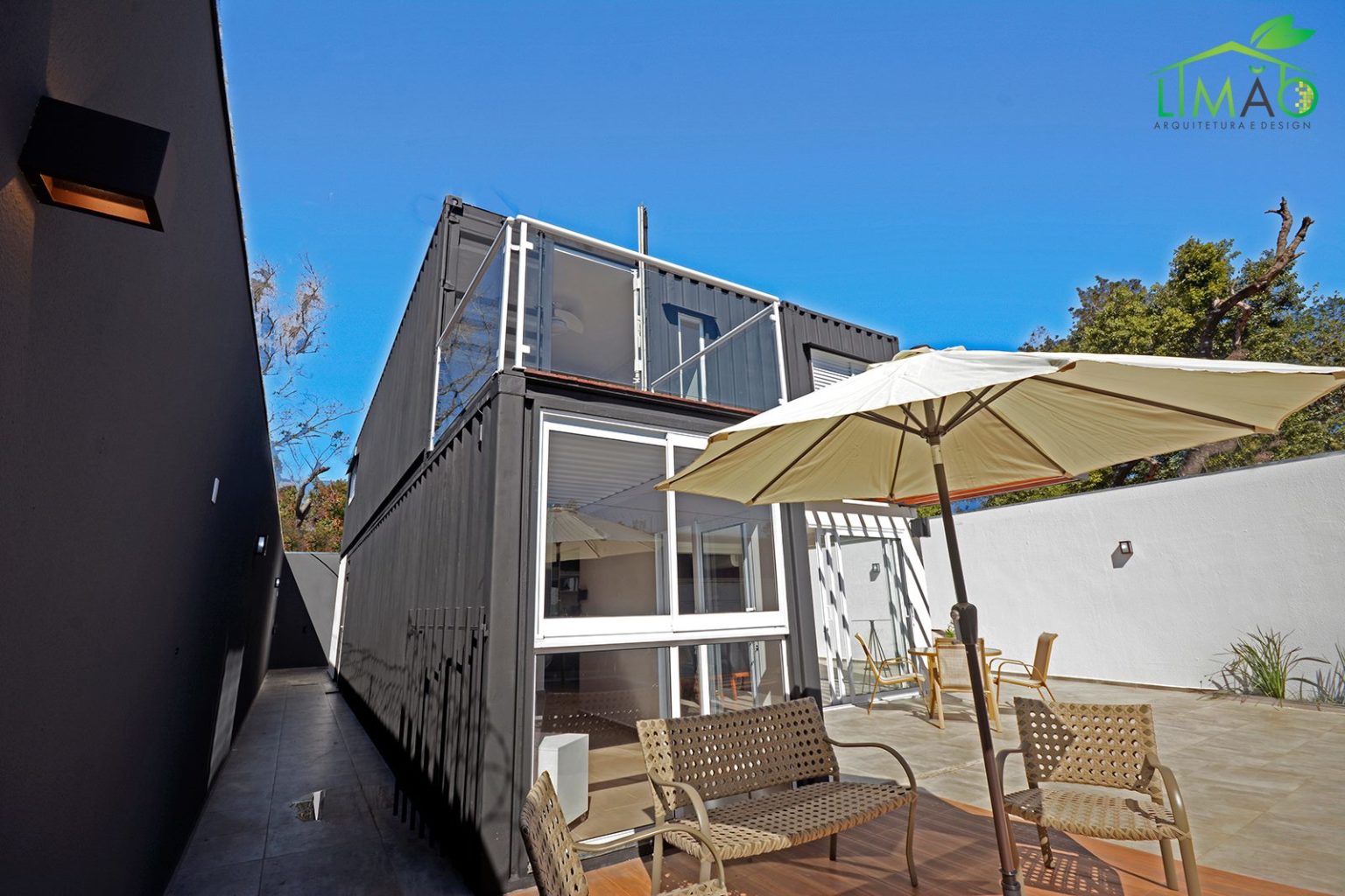 Cool! Valley Container House from Brazil
