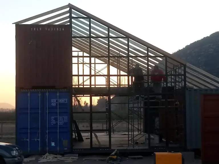 Impressive Interior Triangular Style Container House