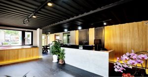 Geometrically Stacked Japanese Zen Style Container House from Taiwan