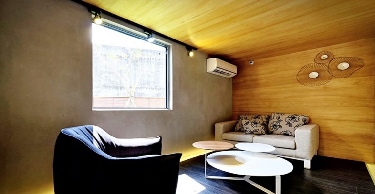 Geometrically Stacked Japanese Zen Style Container House from Taiwan