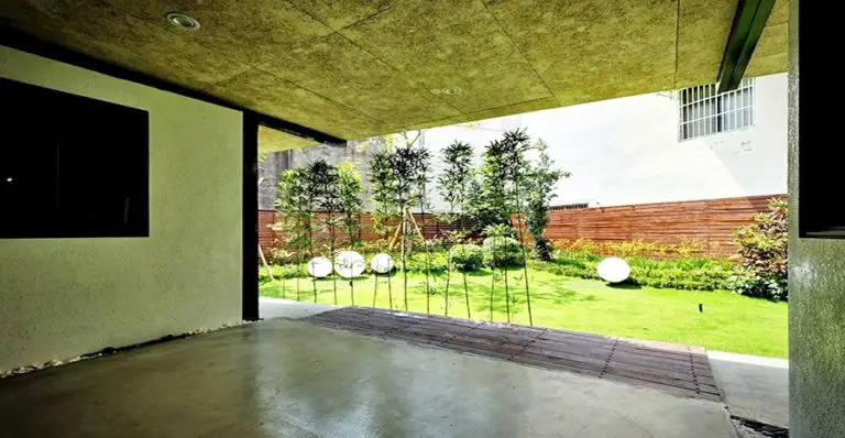 Geometrically Stacked Japanese Zen Style Container House from Taiwan