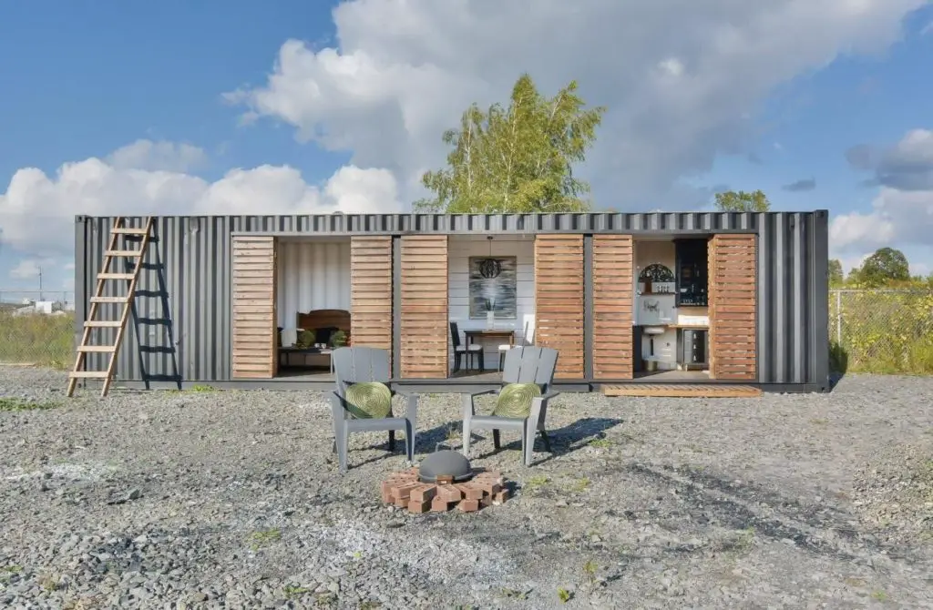 Shipping Container Converted into an Ecological Loft