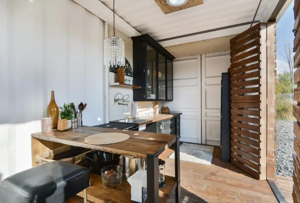 Shipping Container Converted into an Ecological Loft