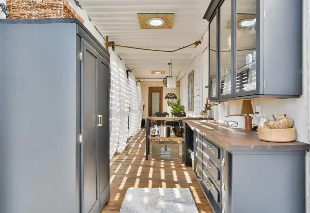 Shipping Container Converted into an Ecological Loft