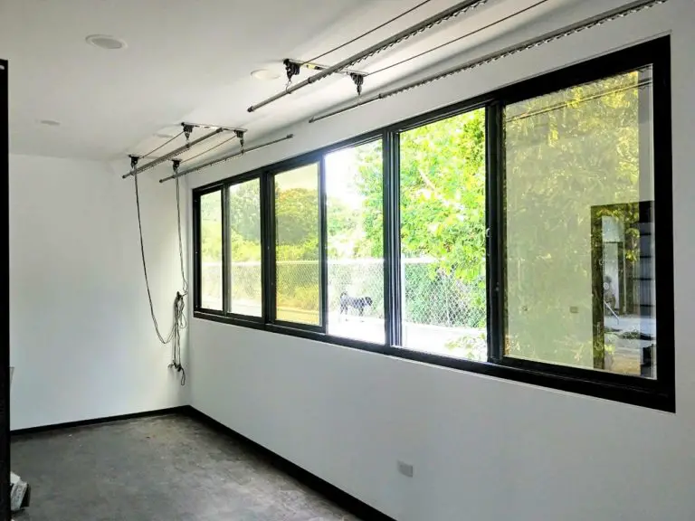 White and Stylish Container House from Taiwan