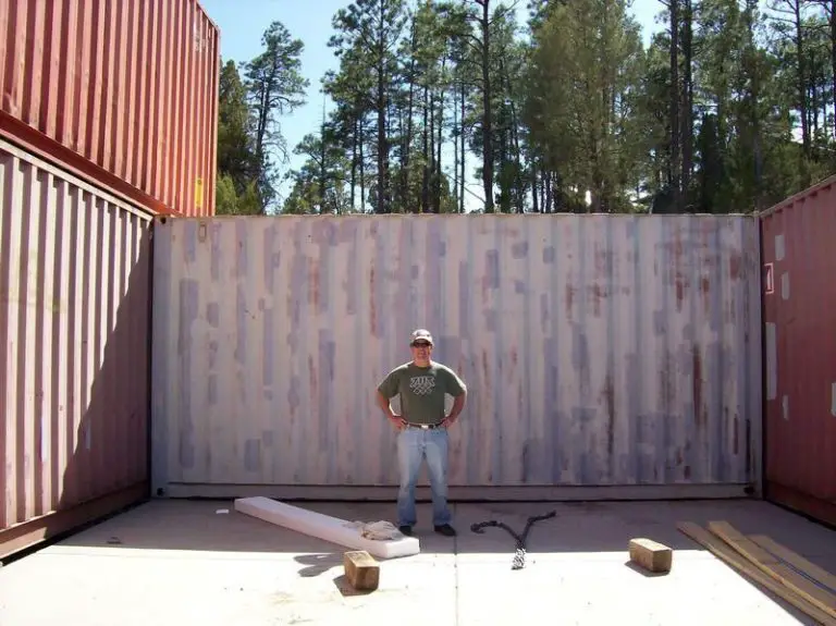 Hybrid Container House made with 5 Shipping Containers in Arizona