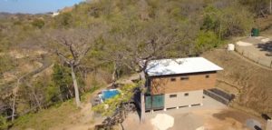 Unique Container House in the Middle of Nature 'Casa Brisbane'