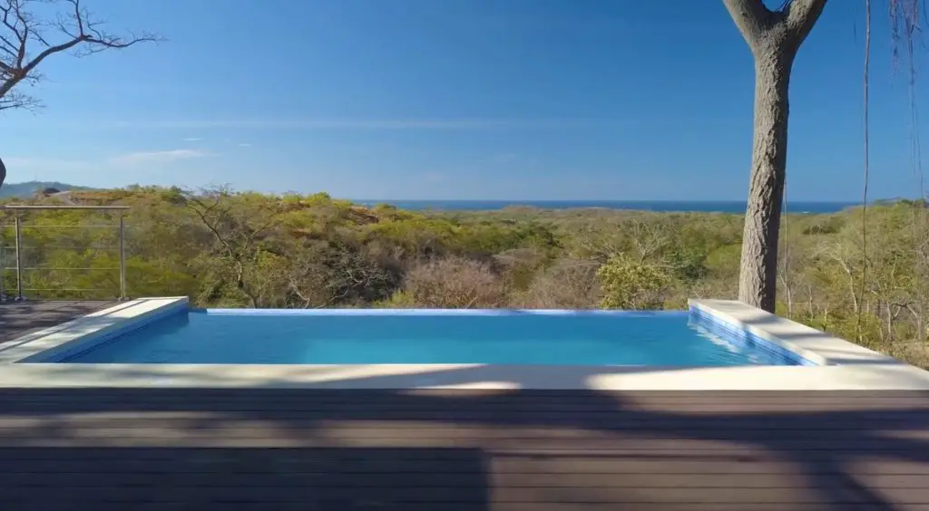 Unique Container House in the Middle of Nature 'Casa Brisbane'