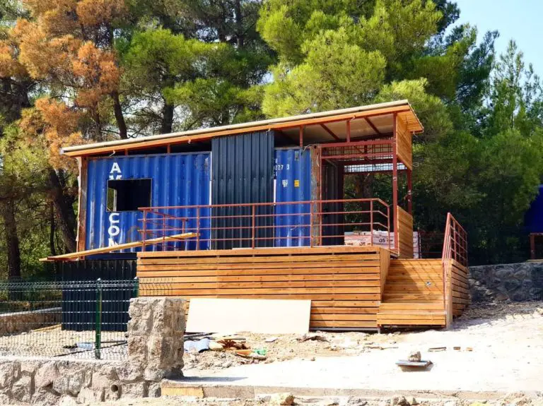 16 m2 Off-Grid Container Tiny House on a Trailer