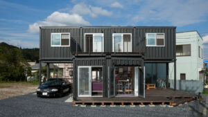 Japan's First Container House - Living in a Container