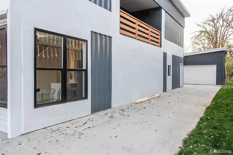 Container Homes in Michigan - Living in a Container